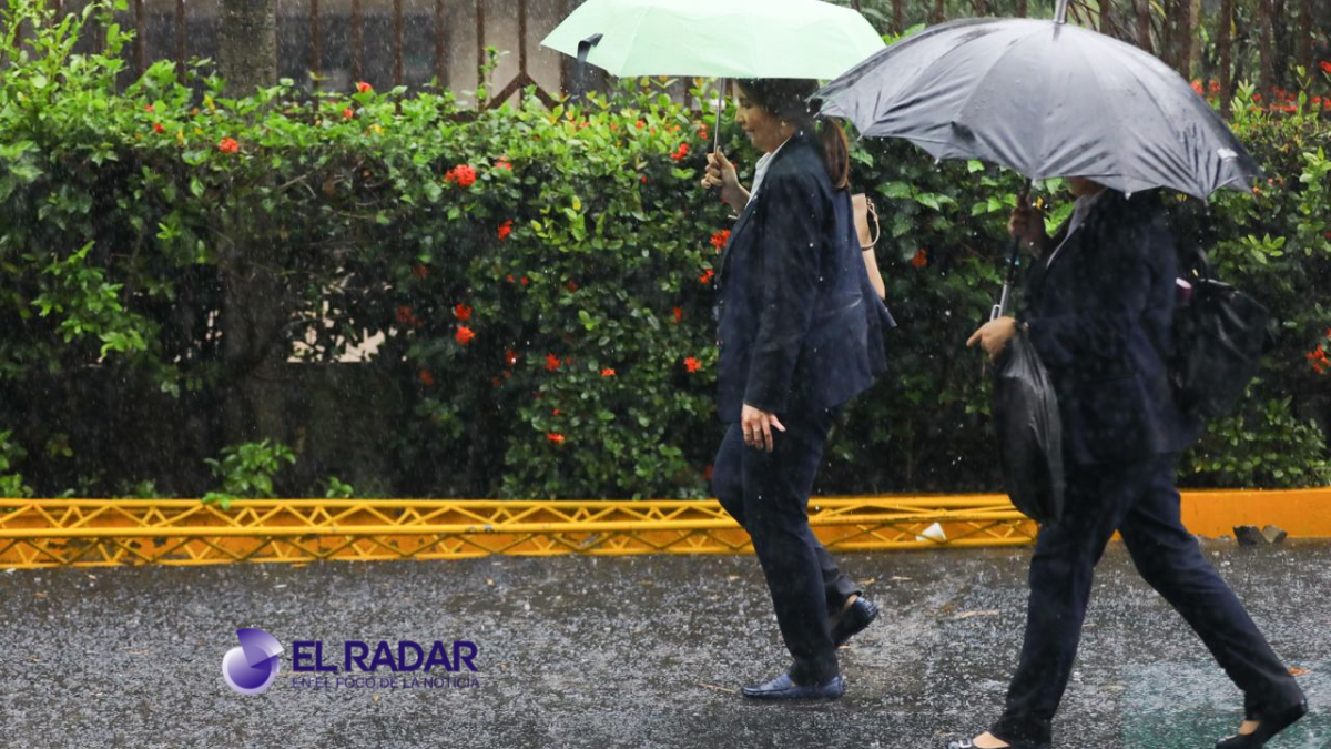 Medio Ambiente advierte de lluvias en las próximas horas en El Salvador ...